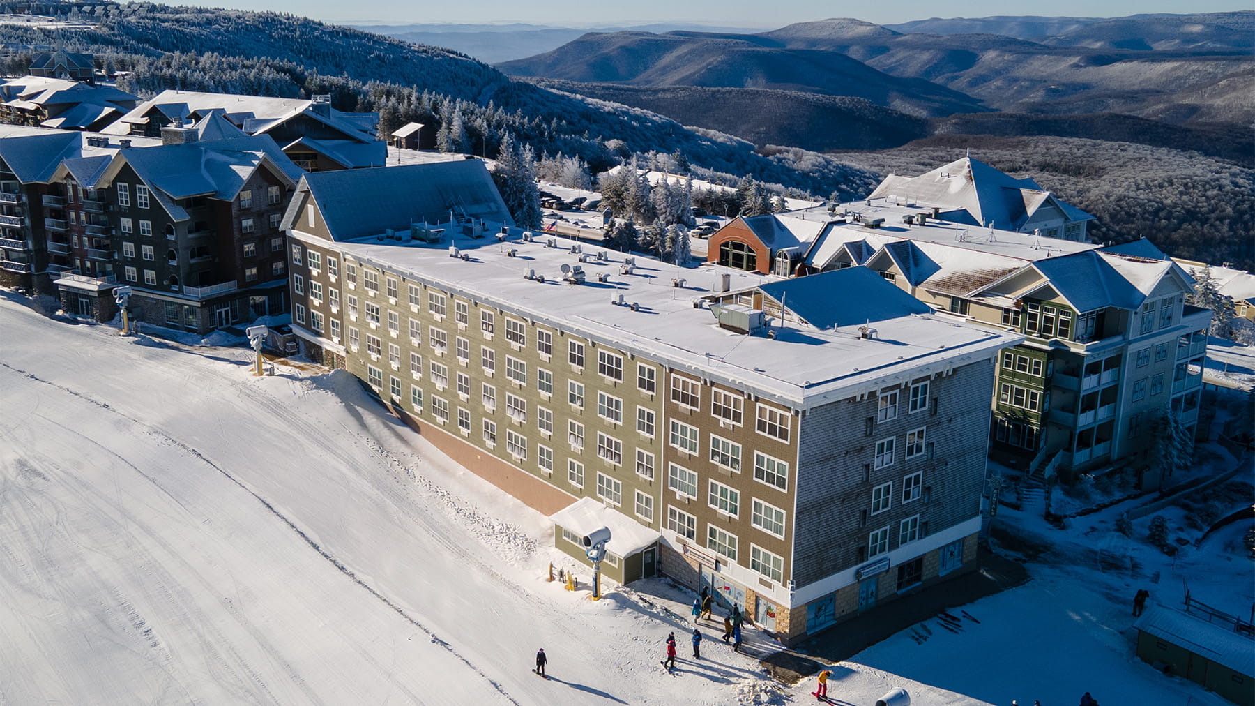 Expedition Station | Snowshoe Mountain